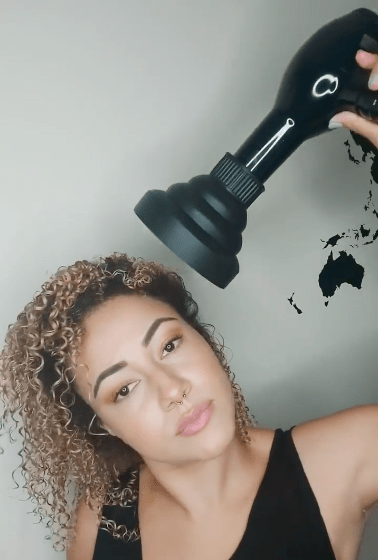 Frizz-Free Diffusing: How to Diffuse Curly and Wavy Hair - Only Curls